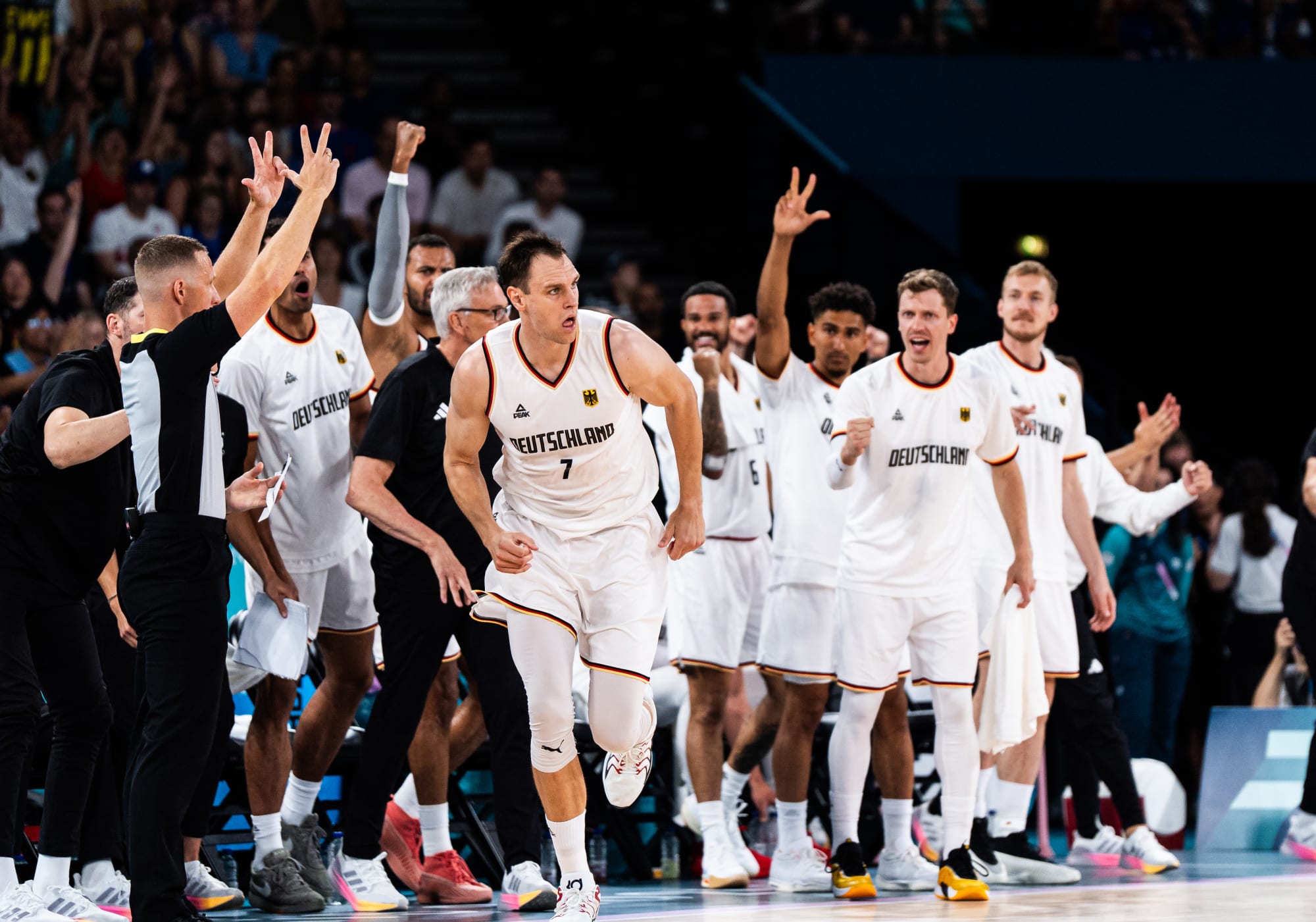 Germany hold Greece to 63 points, reach Semi-Finals for the first time ever - Men's Olympic ...