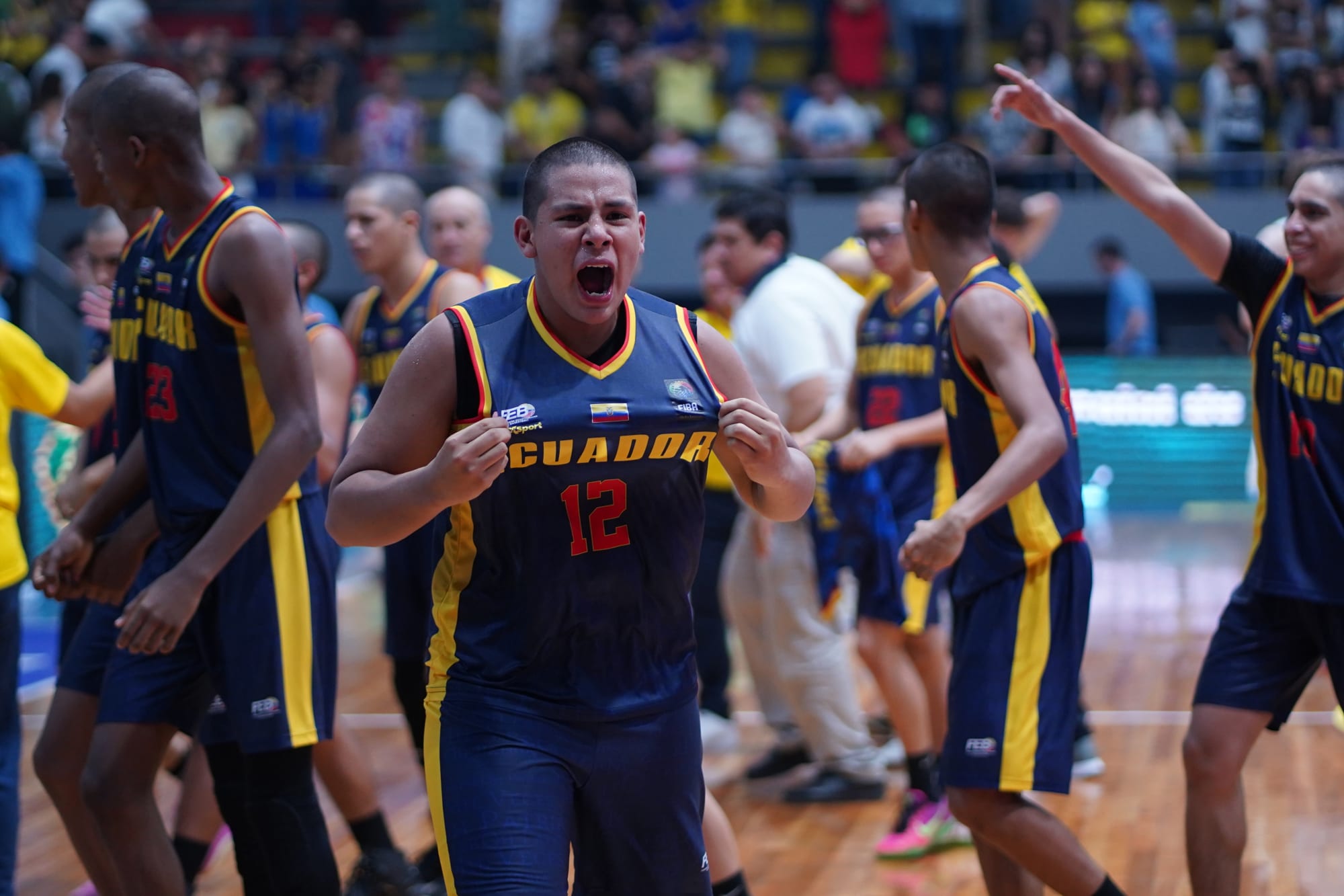 Ecuador debuta en grande con triunfo ante Argentina - FIBA South ...