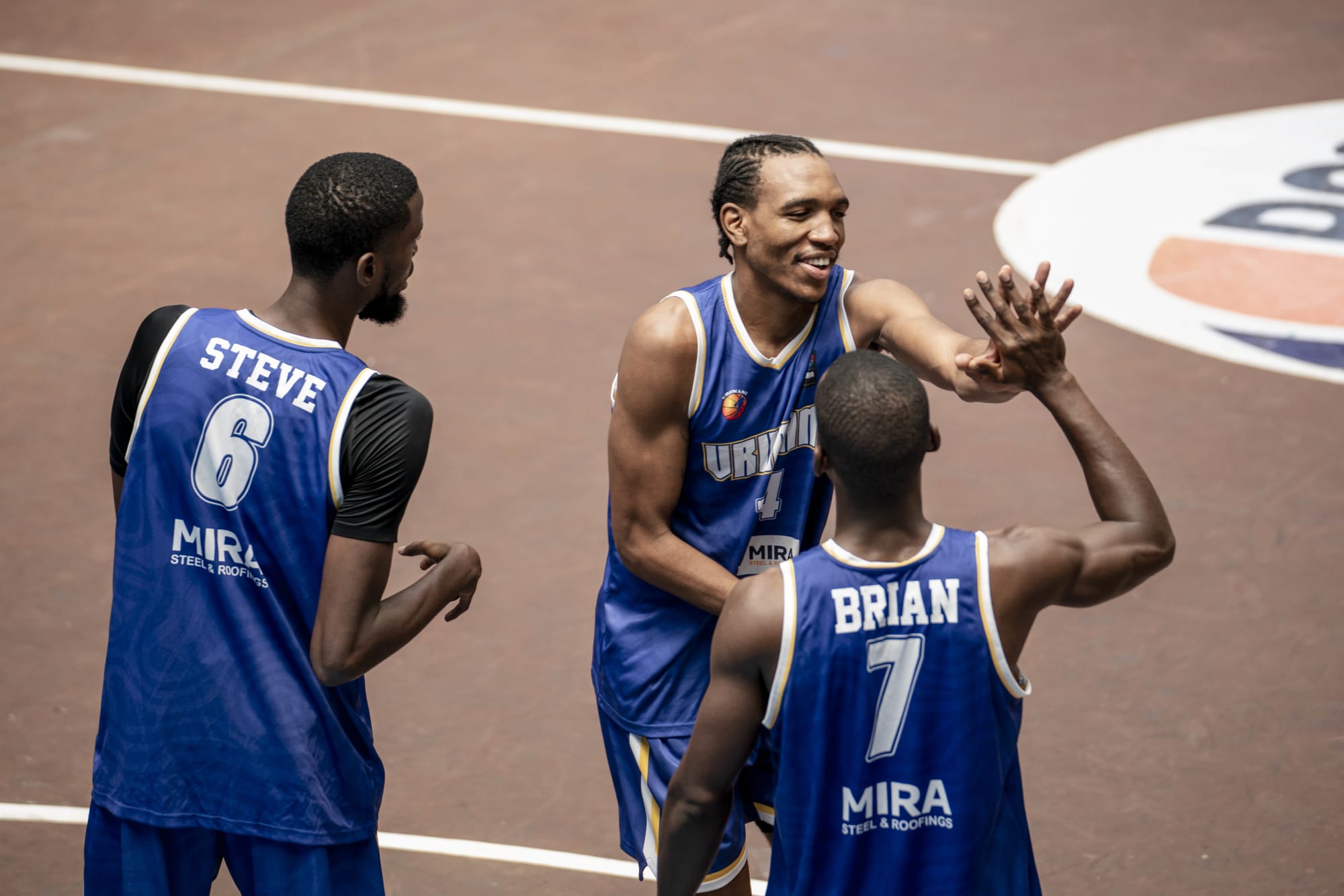 Urunani subject resilient Fox to second defeat for 2-0 | FIBA Basketball