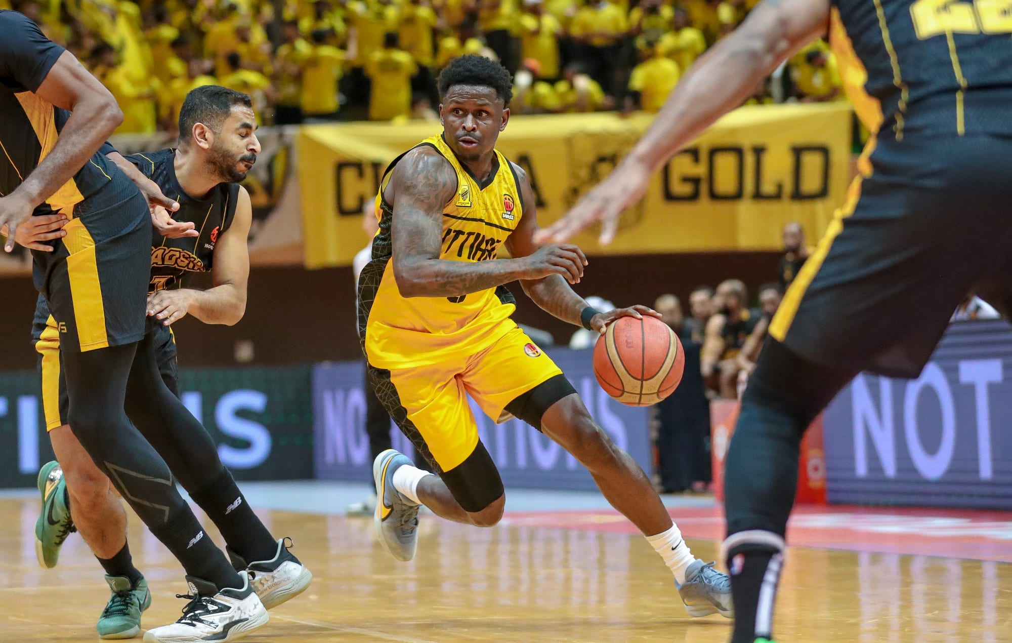 Ittihad withstand Qadsia, set stage for do-or-die Game 3 - FIBA WASL ...