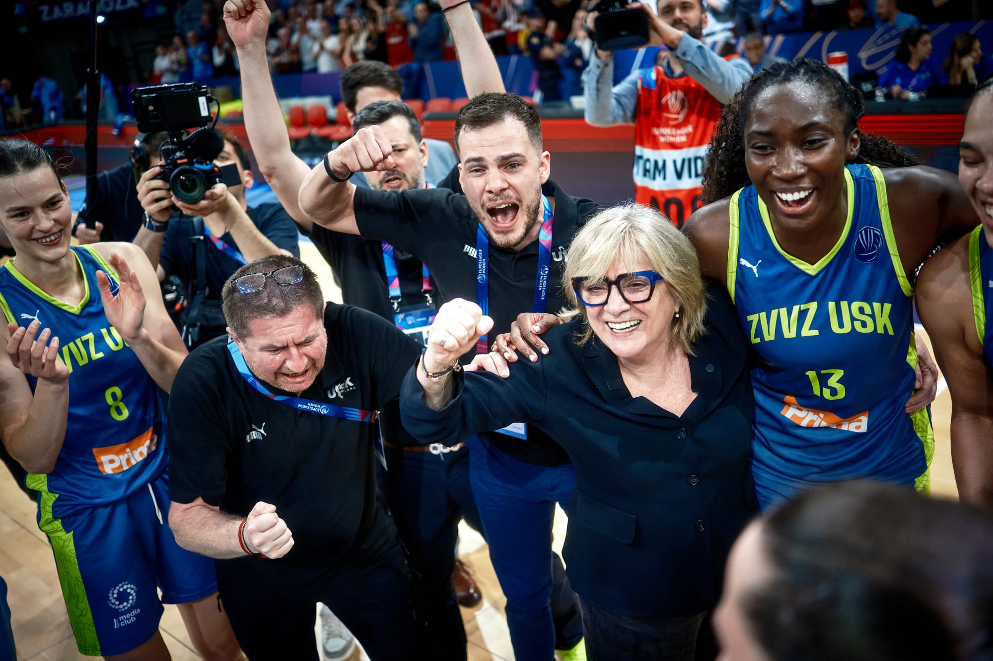 USK Praha knock out back-to-back champs Fenerbahce - EuroLeague Women ...