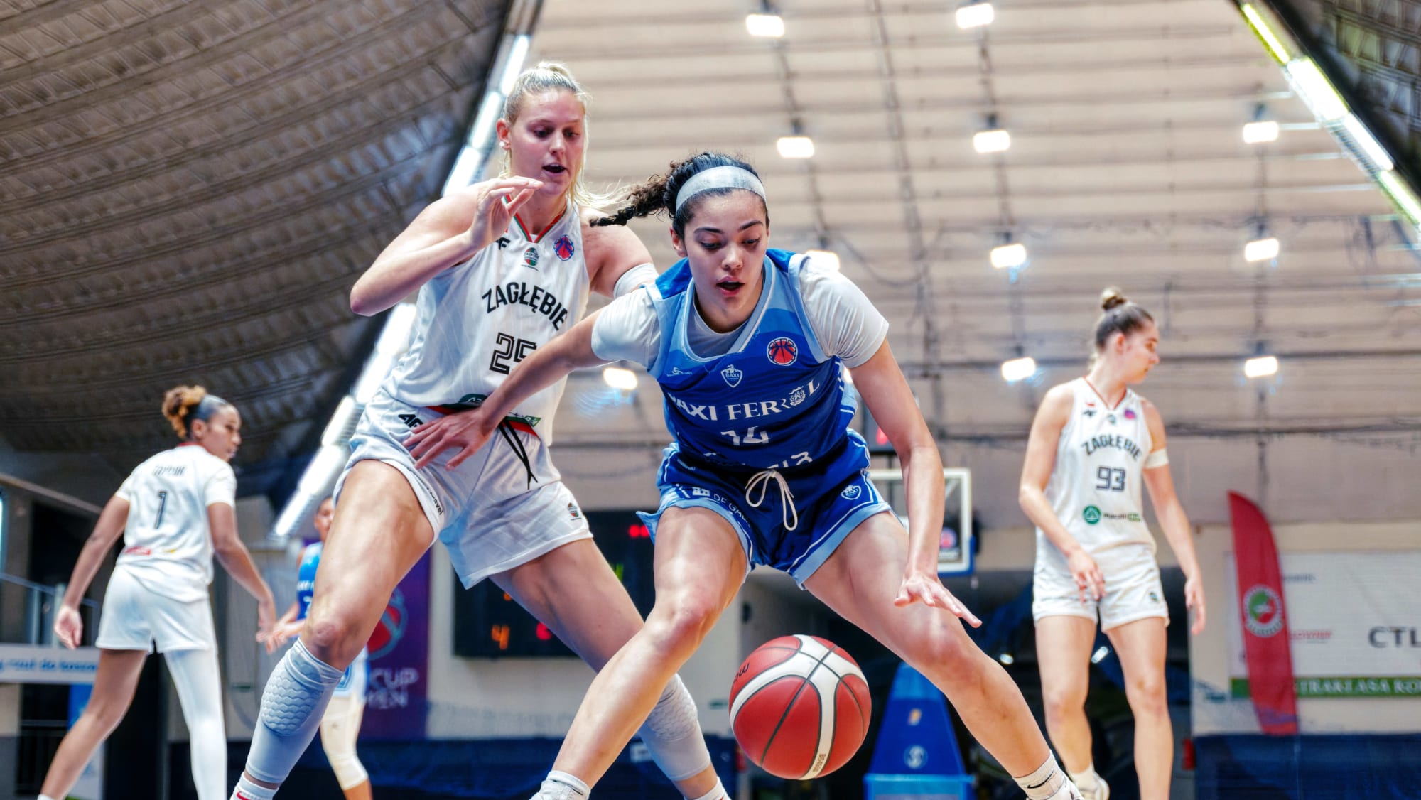 BAXI Ferrol, Crvena Zvezda earn road wins; Galicka and Ezeigbo erupt ...