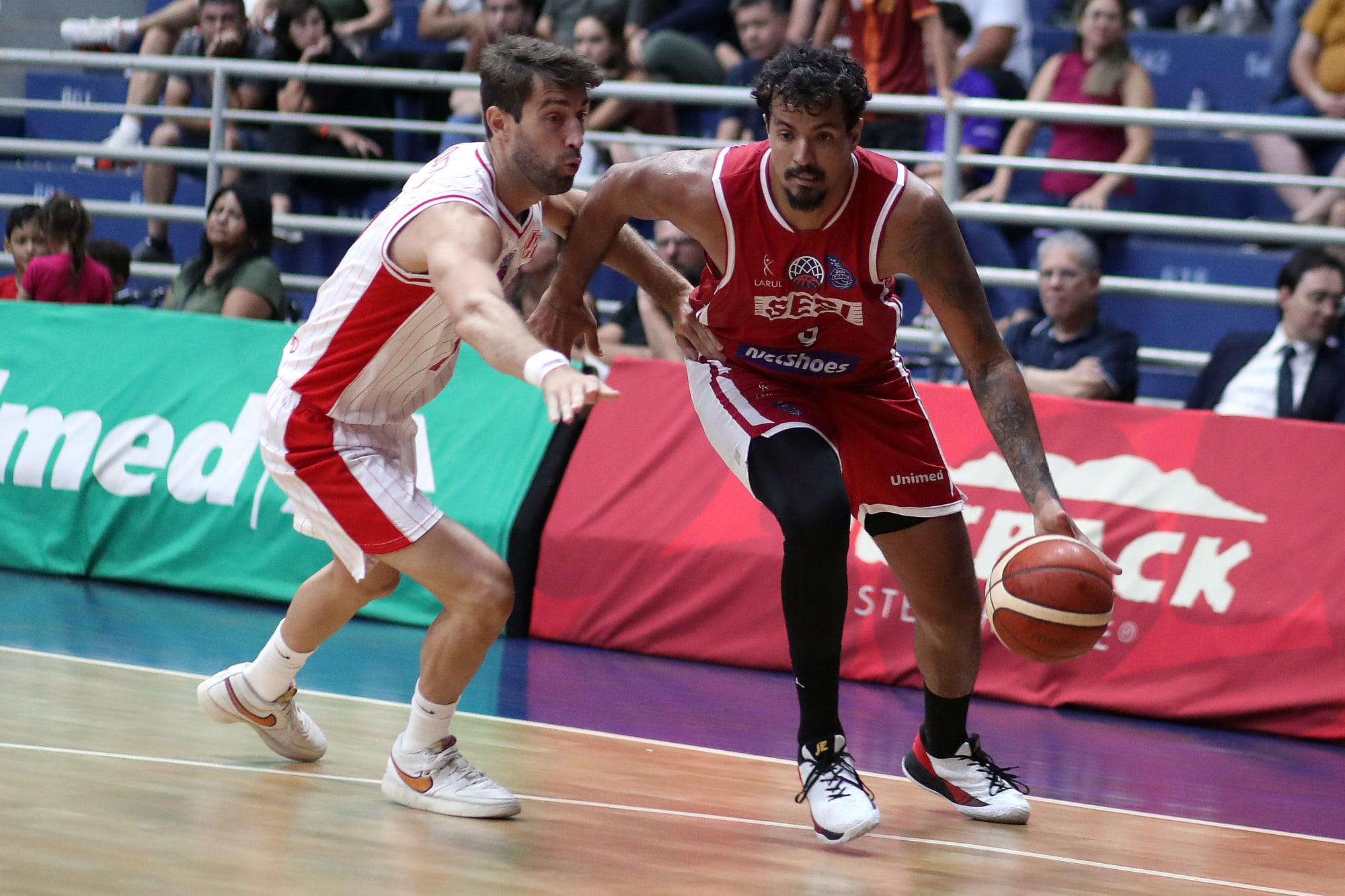 SESI Franca draw even atop Group D as Lucas Dias reaches major ...